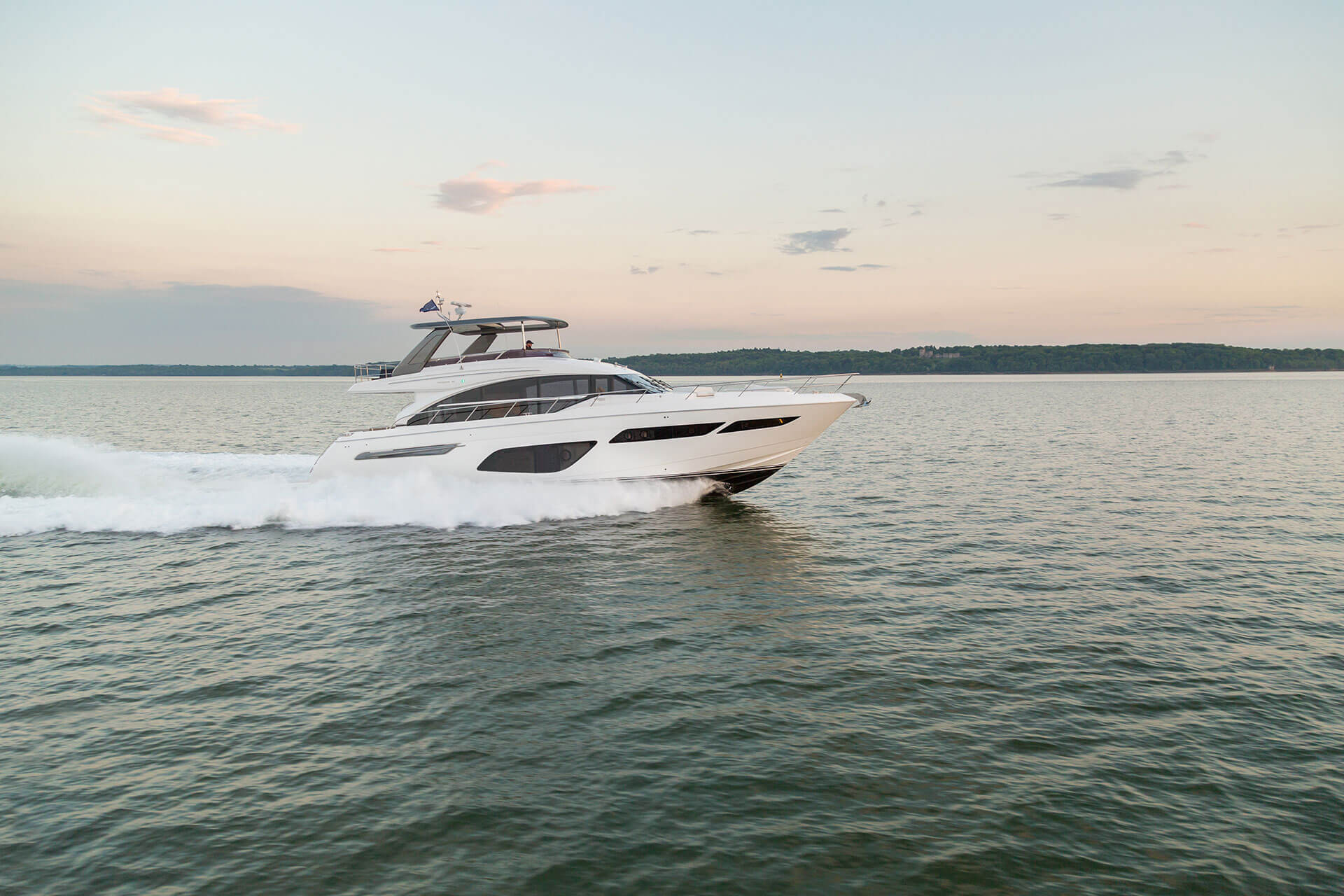 Princess F70 | Princess Yachts Sweden Denmark Norway