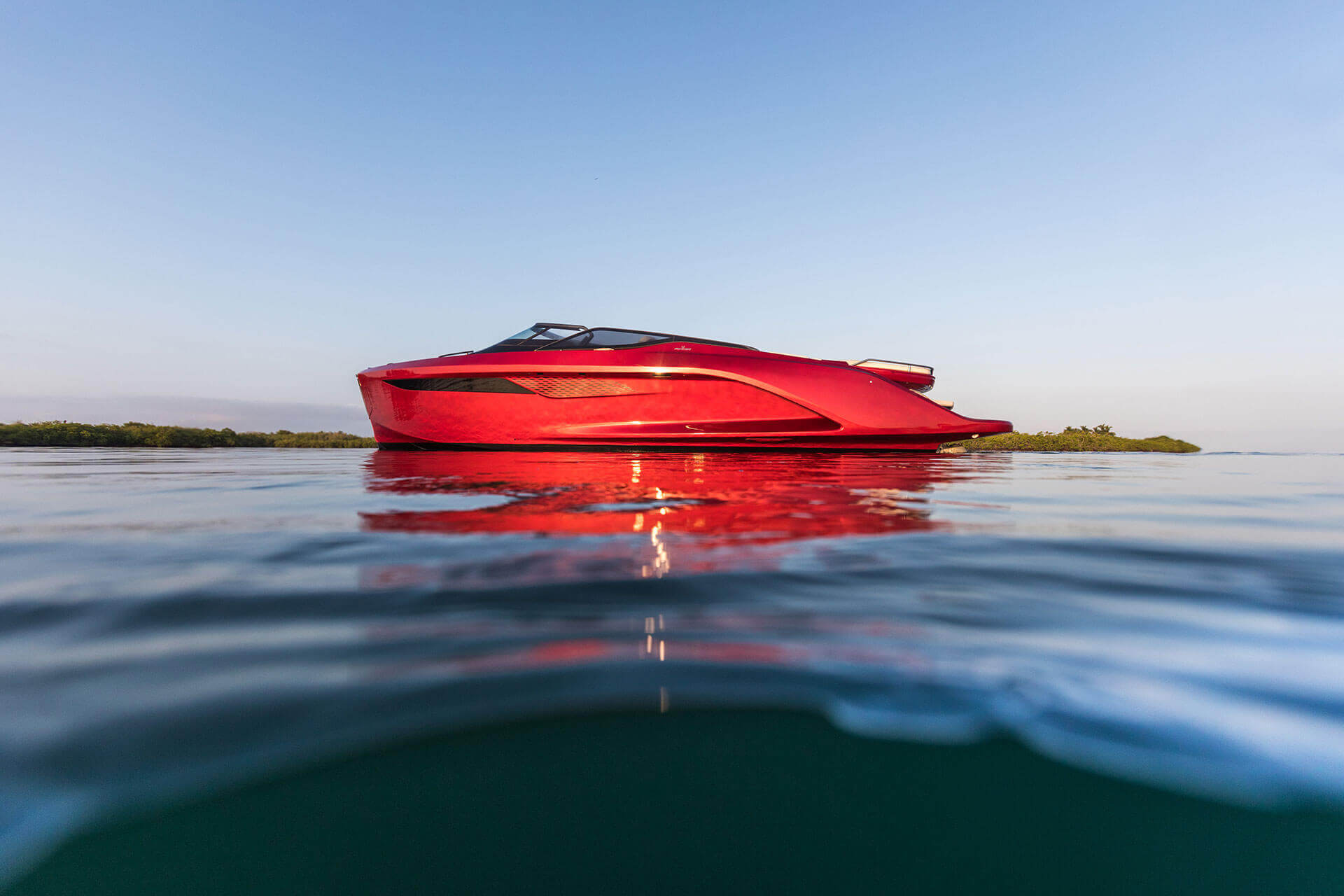 Princess R35 | Princess Yachts Sweden Denmark Norway